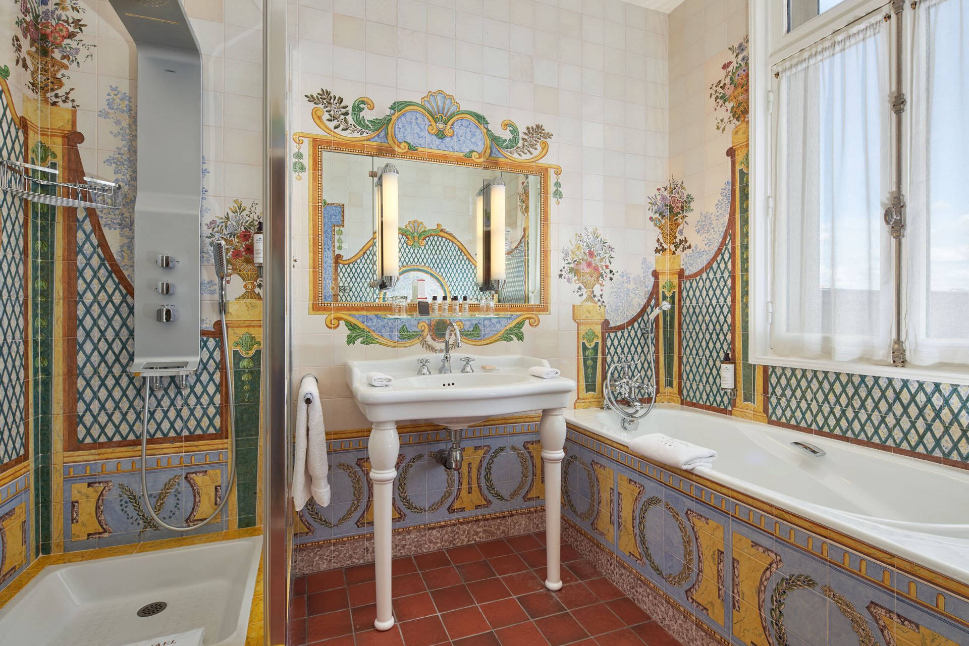 Country Setting Room Terrace Eiffel Tower