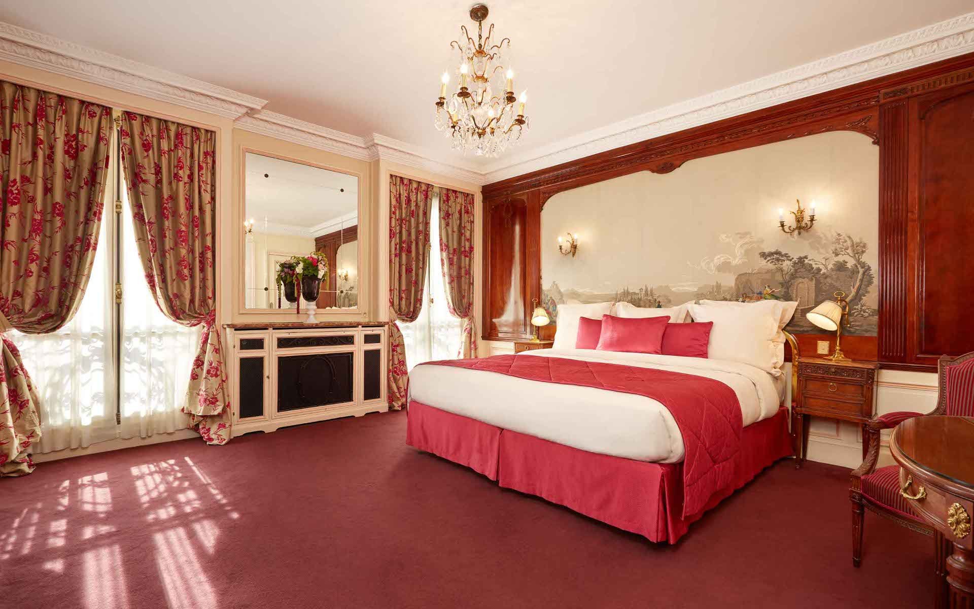 Hotel Raphael Paris ***** | paris 5 star accommodation | Rooms